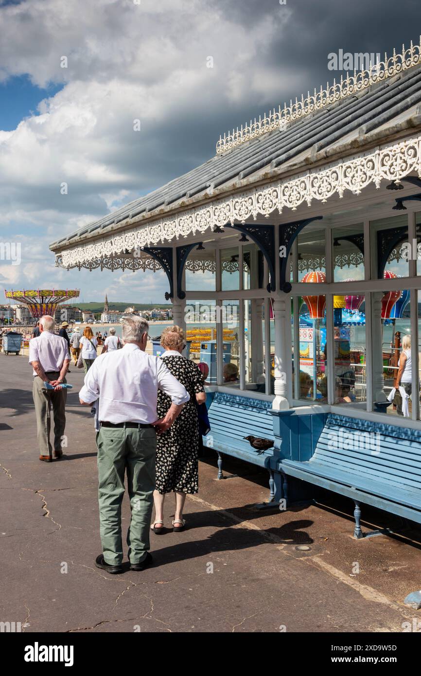 Retired people on the Esplanade in Weymouth, Dorset, UK, 2024 Stock ...