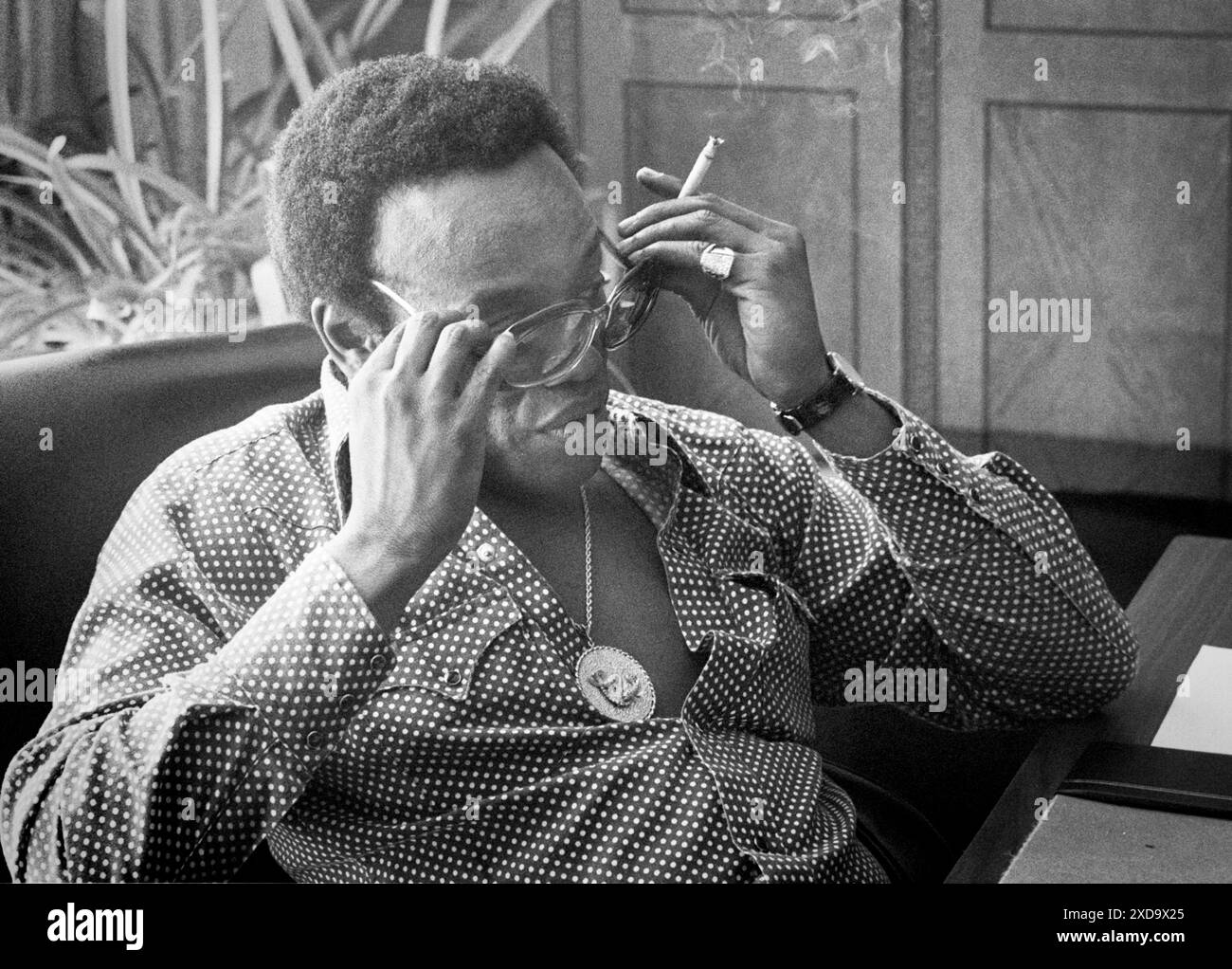 Bobby womack 1974 hi-res stock photography and images - Alamy