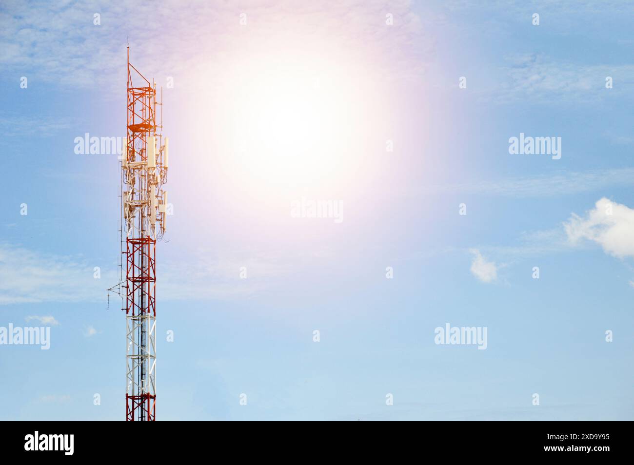 6g antenna hi-res stock photography and images - Alamy