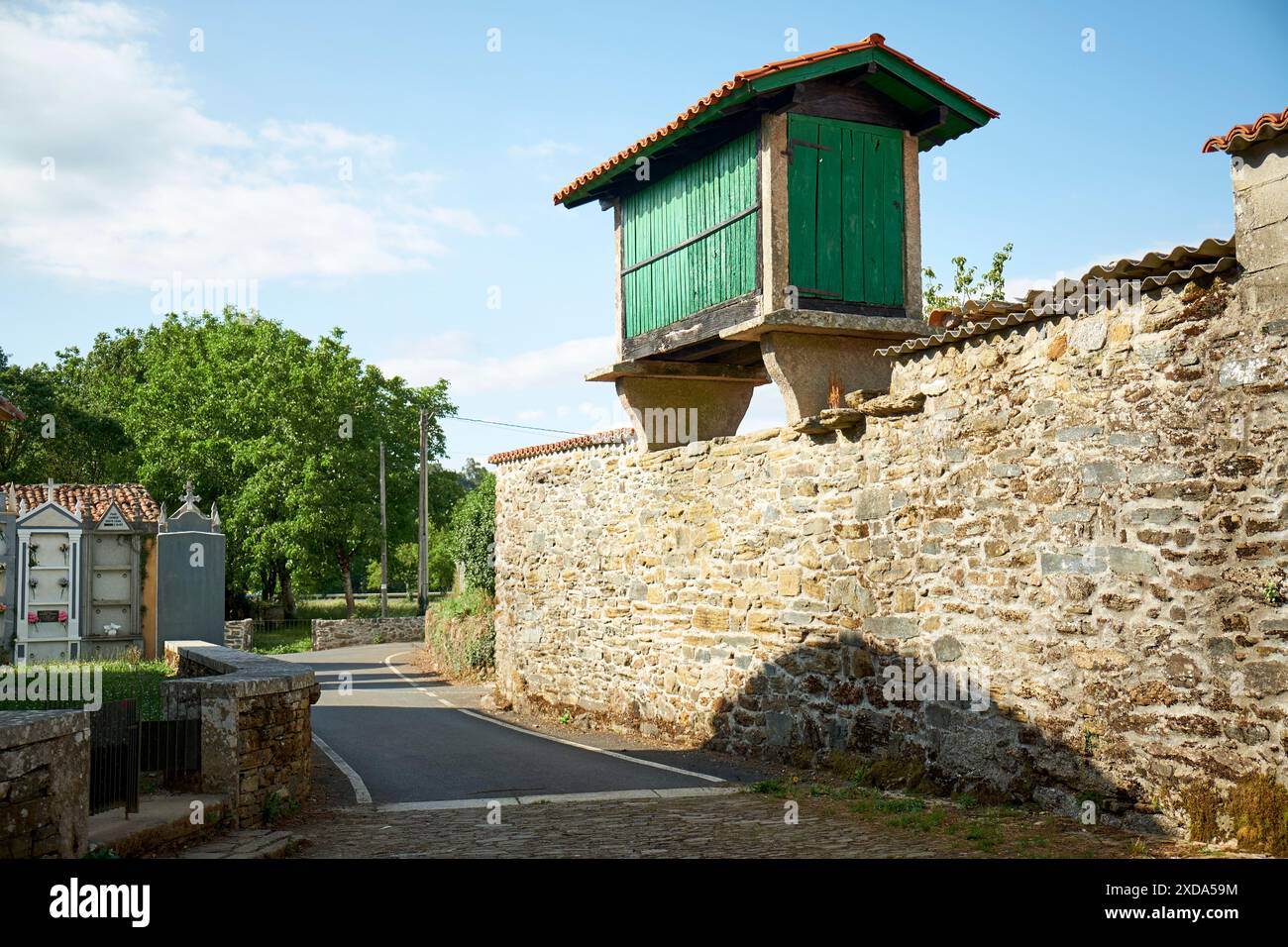 Melide spain hi-res stock photography and images - Alamy
