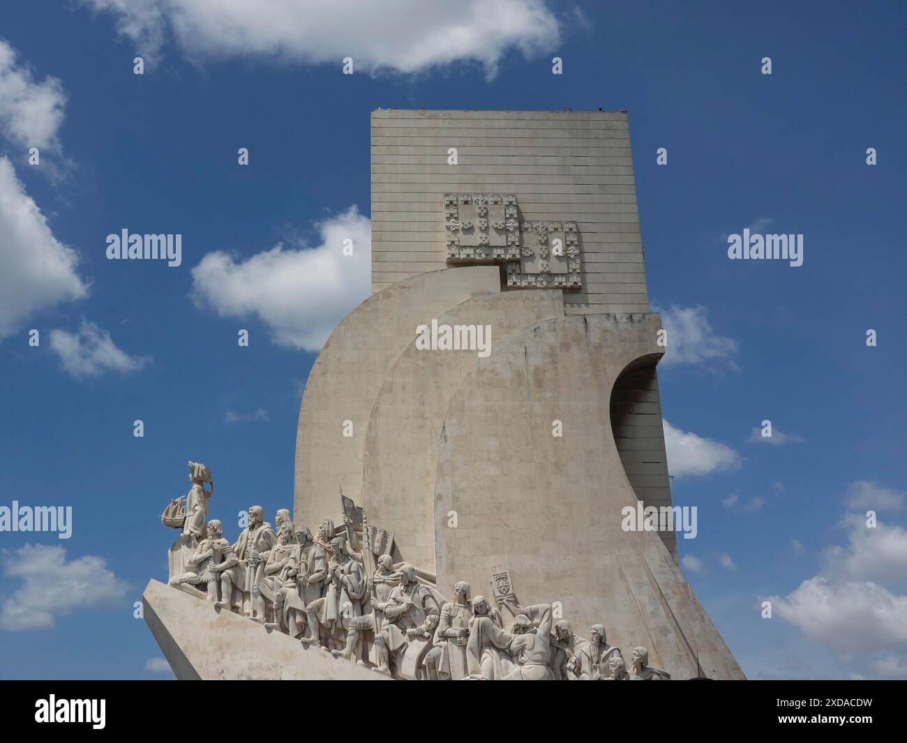A monumental memorial with historical figures and architectural details ...