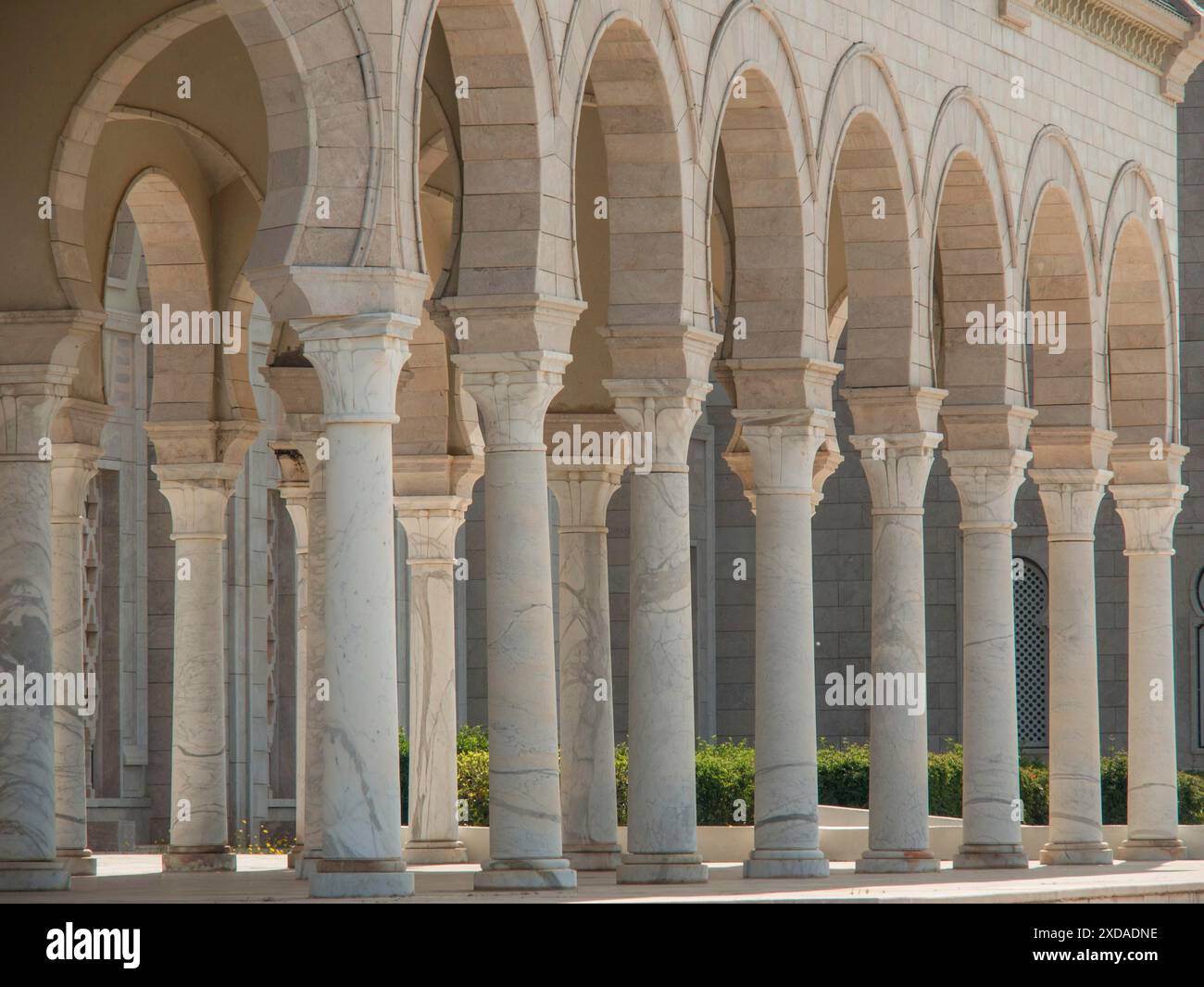 Capital city african column hi-res stock photography and images - Alamy