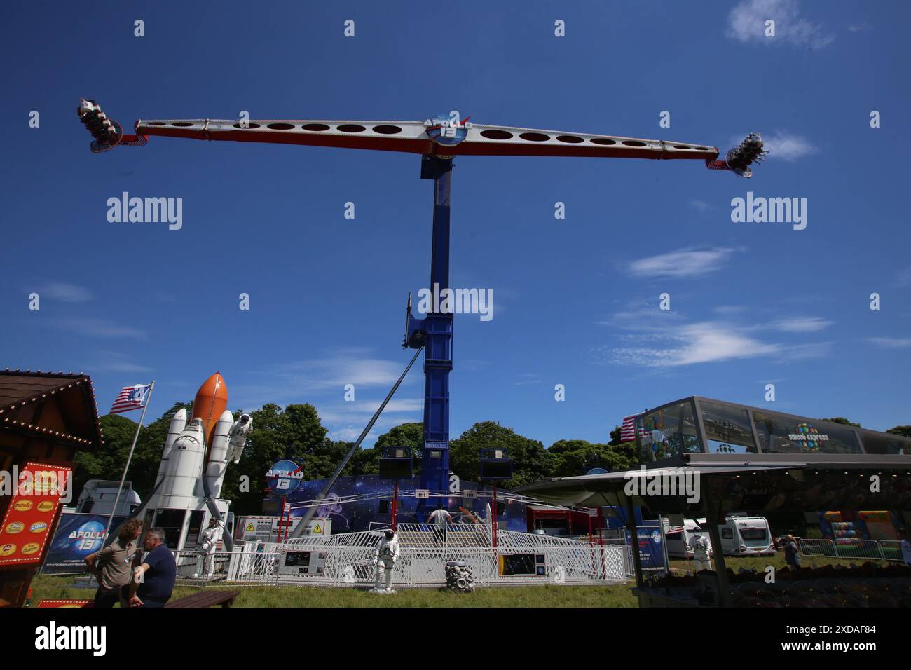 The Hoppings Europe's largest travelling funfair on Newcastle upon Tyne ...
