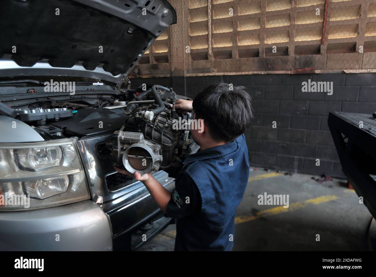 Maracaibo, Venezuela.5-14-2024. Alejandro Matias arrives at his father ...