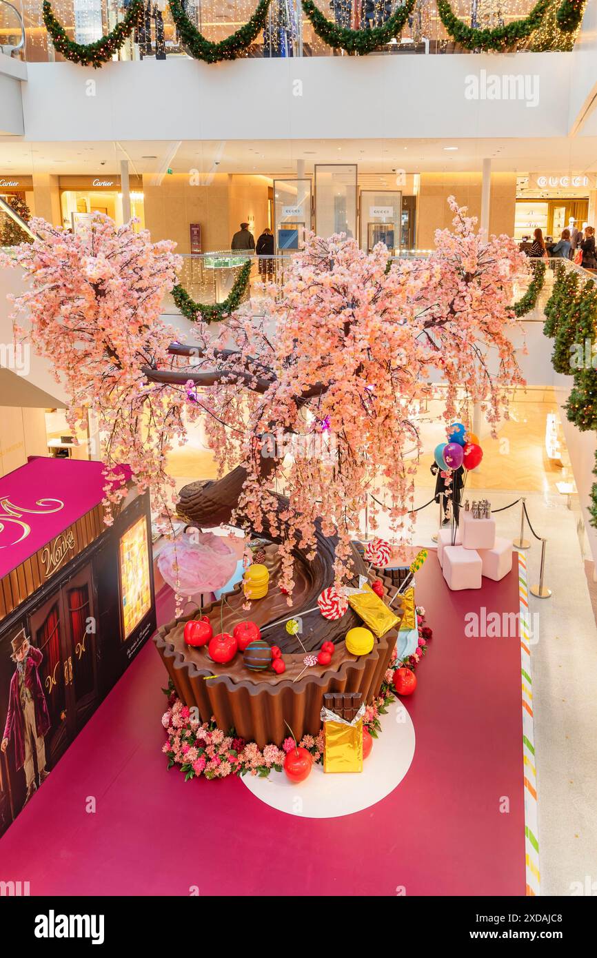 Interior view la samaritaine hi-res stock photography and images - Alamy