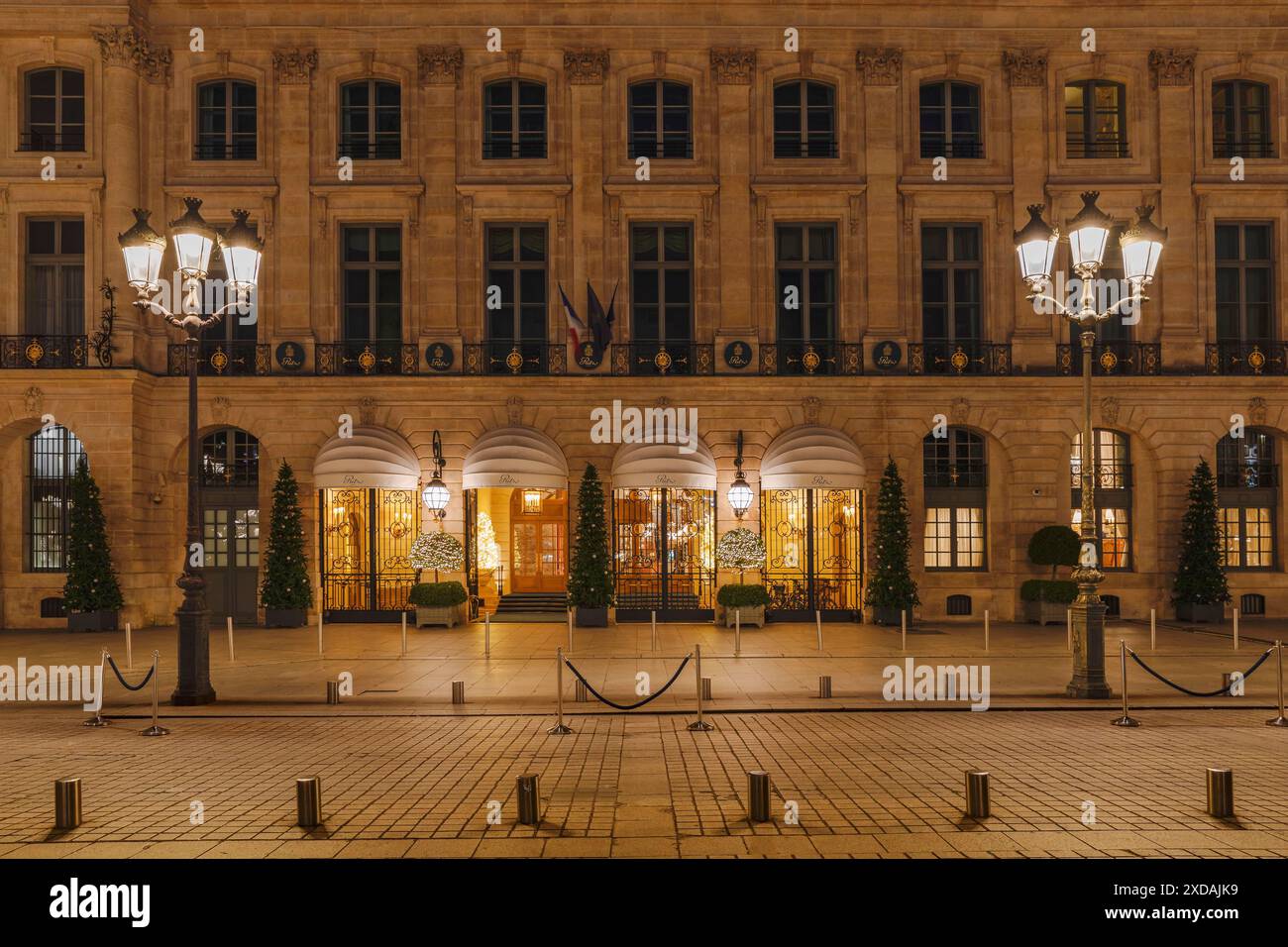 Hotel Ritz, Place Vendome, Louvre, Paris, Ile de France, France, Paris ...