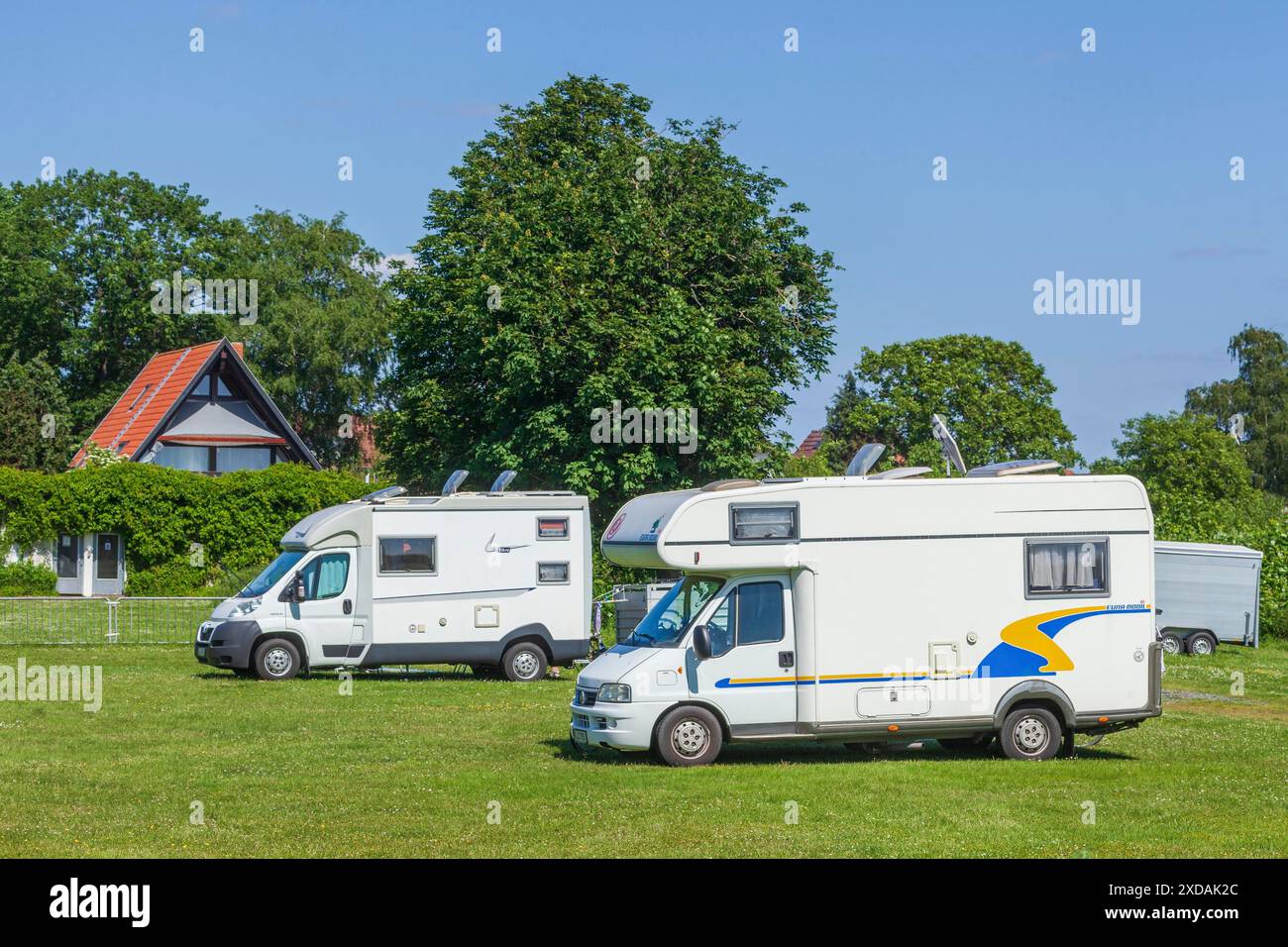 Campsite with mobile homes and car park, Lembruch, Duemmersee, Diepholz ...