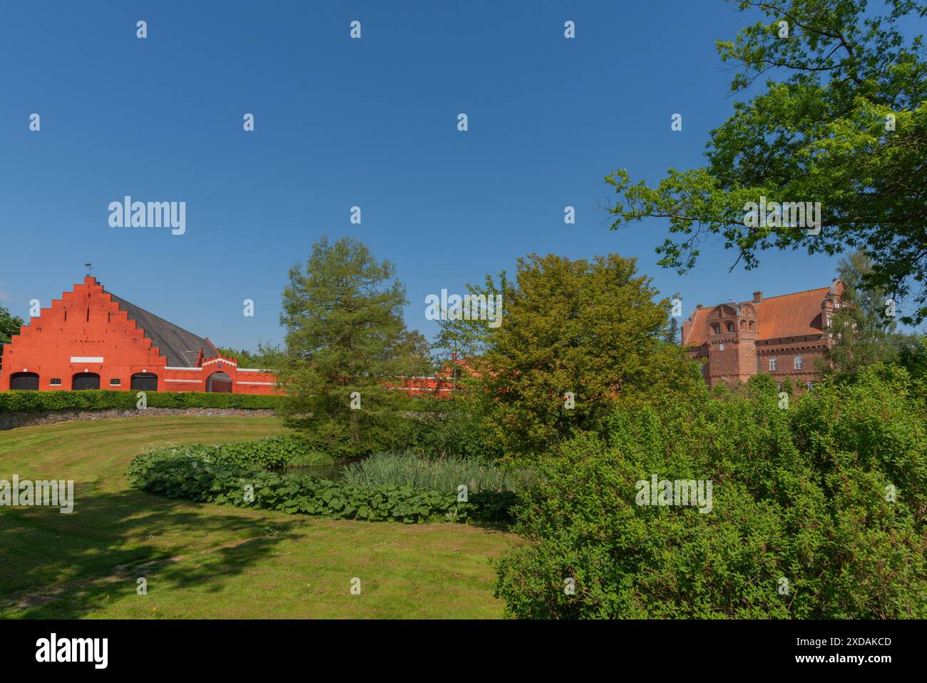 Late Gothic manor house Hesselagergaard with park, 16th century ...