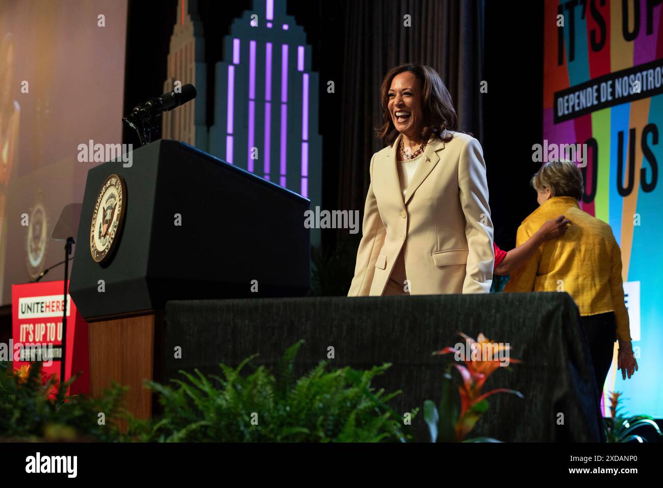 Vice President Kamala Harris arrives at the Unite Here Convention on ...