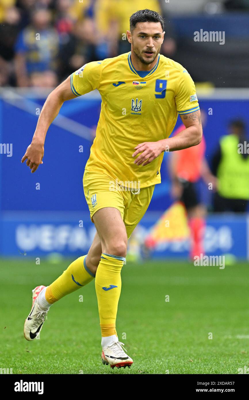 Roman Yaremchuk (9) of Ukraine pictured in action during a soccer game ...