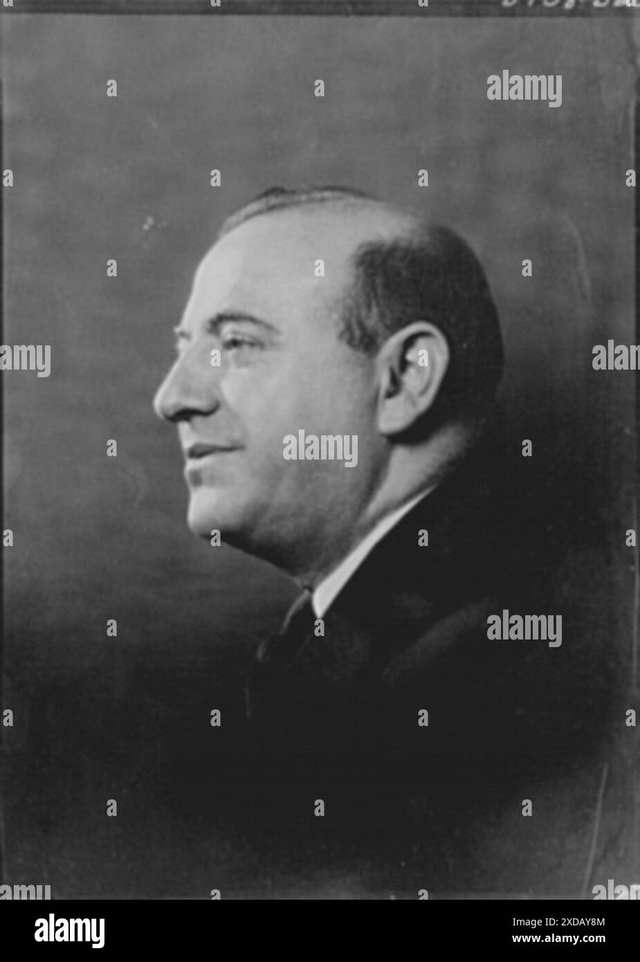 Strauss, Manny, Mr., portrait photograph. Genthe photograph collection ...