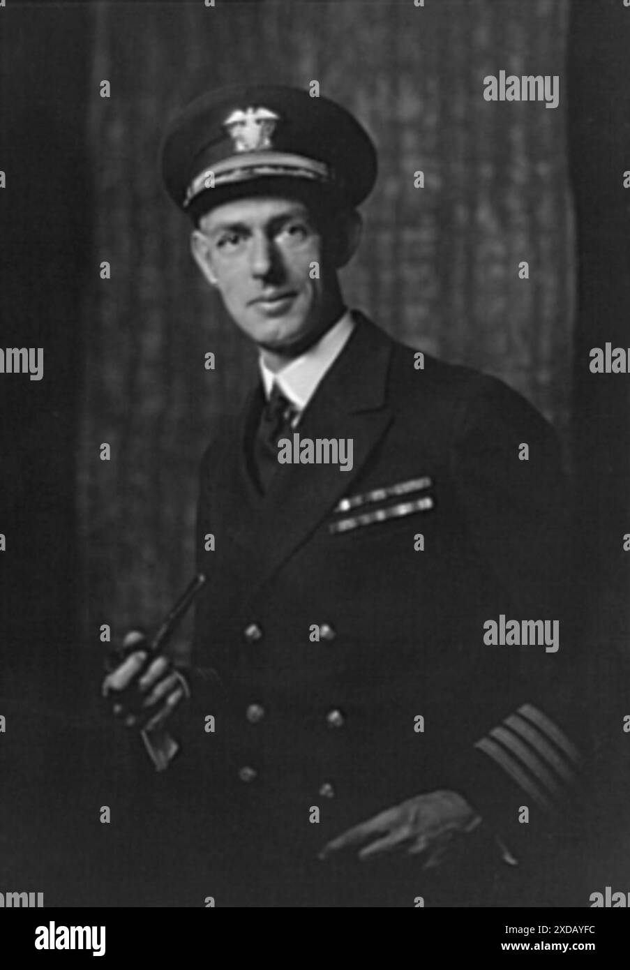Kempff, Clarence, S., Captain, portrait photograph. Genthe photograph ...