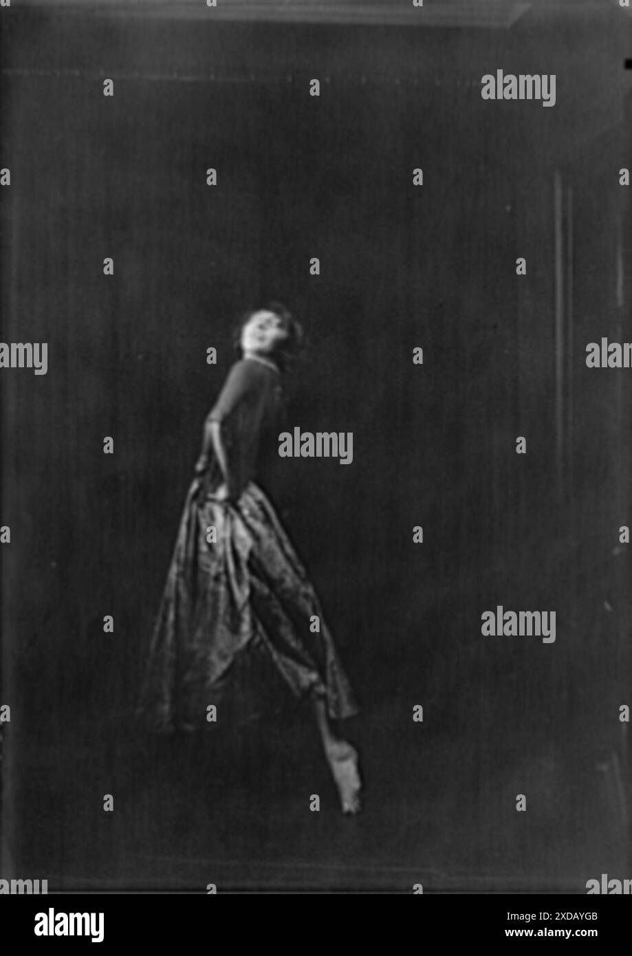 Hawley, Katherine. Genthe photograph collection Stock Photo - Alamy