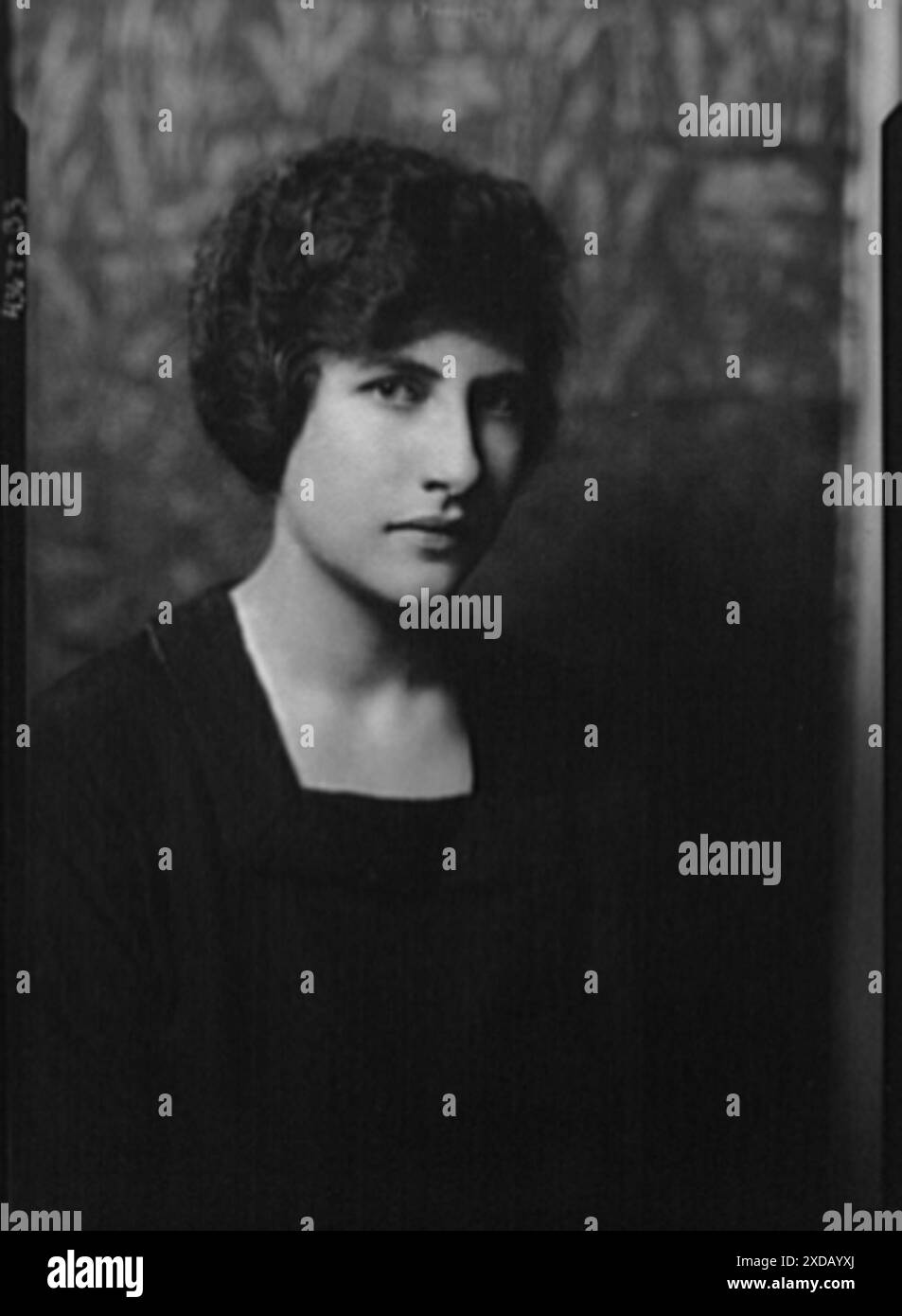 Moore, Catherine, Miss, portrait photograph. Genthe photograph ...