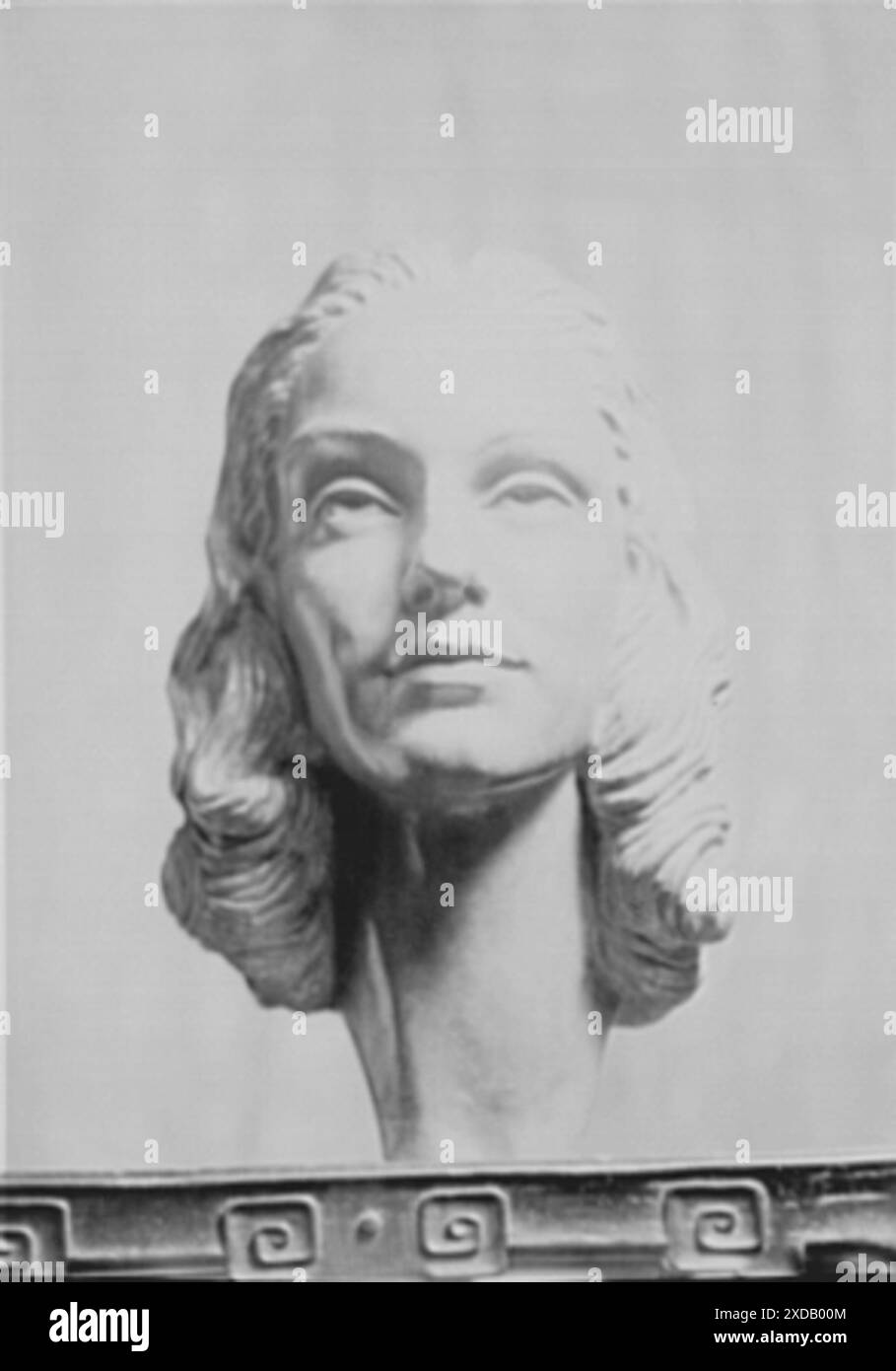Neumeyer, W.E., Mrs., portrait bust. Genthe photograph collection Stock ...