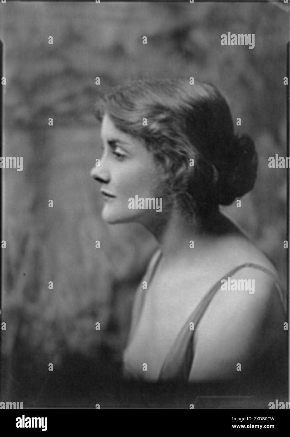 Eagles, Jeanne, portrait photograph. Genthe photograph collection Stock ...