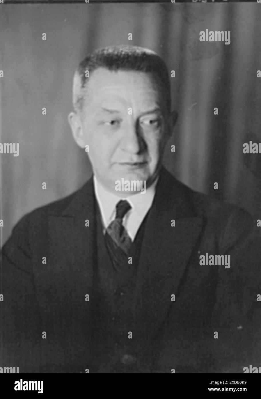 Kerensky, Alexander, Mr., portrait photograph. Genthe photograph ...