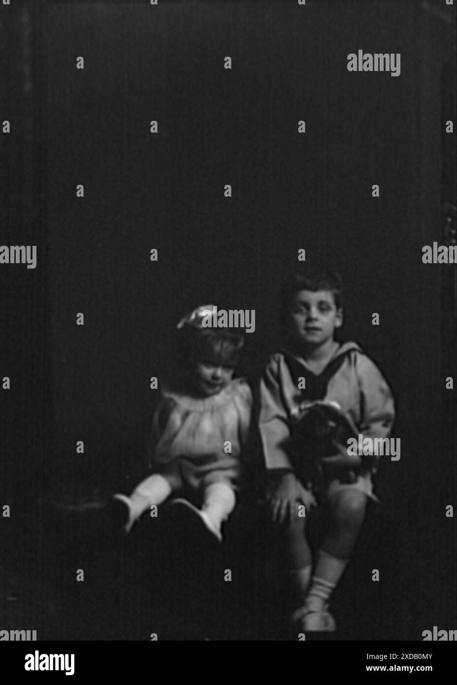 Hecht, Rudolph, children of, portrait photograph. Genthe photograph ...