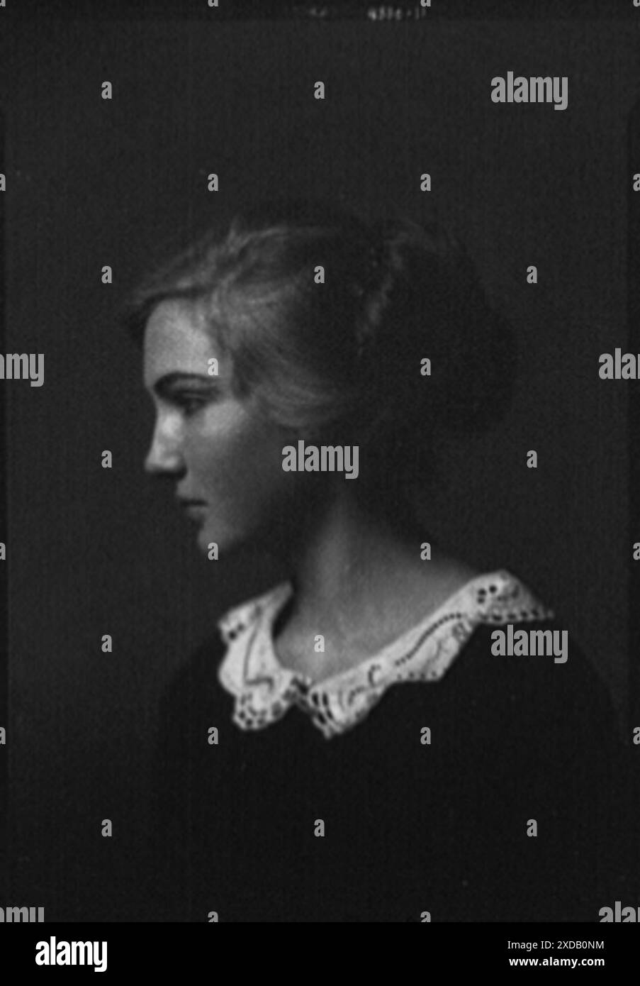 Sorenson, Anna, Miss, portrait photograph. Genthe photograph collection ...