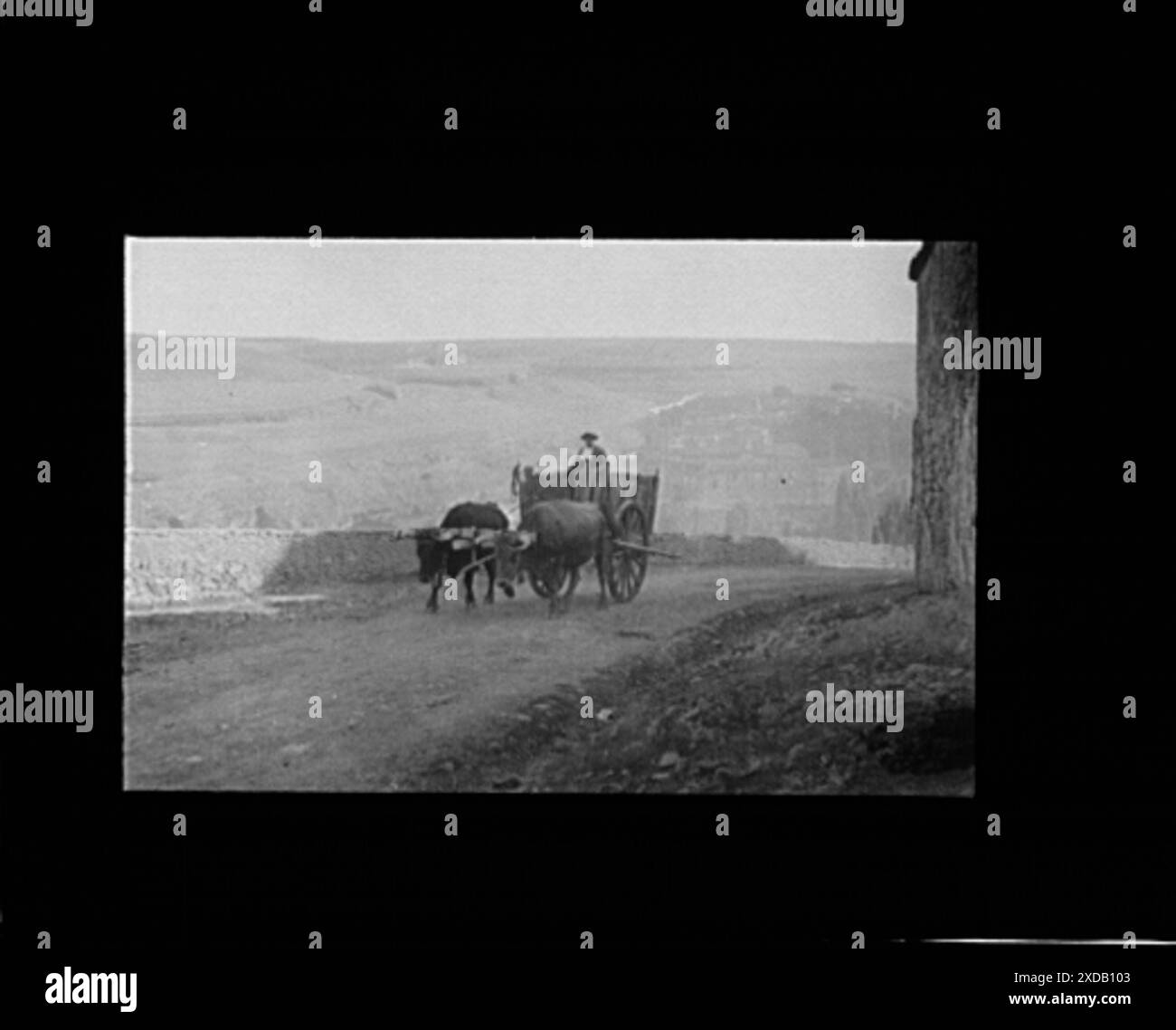Travel views of Europe , On the road to Segovia. Genthe photograph ...