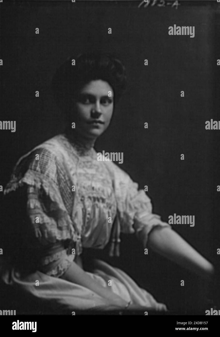 Hall, Myra, Miss, portrait photograph. Genthe photograph collection ...