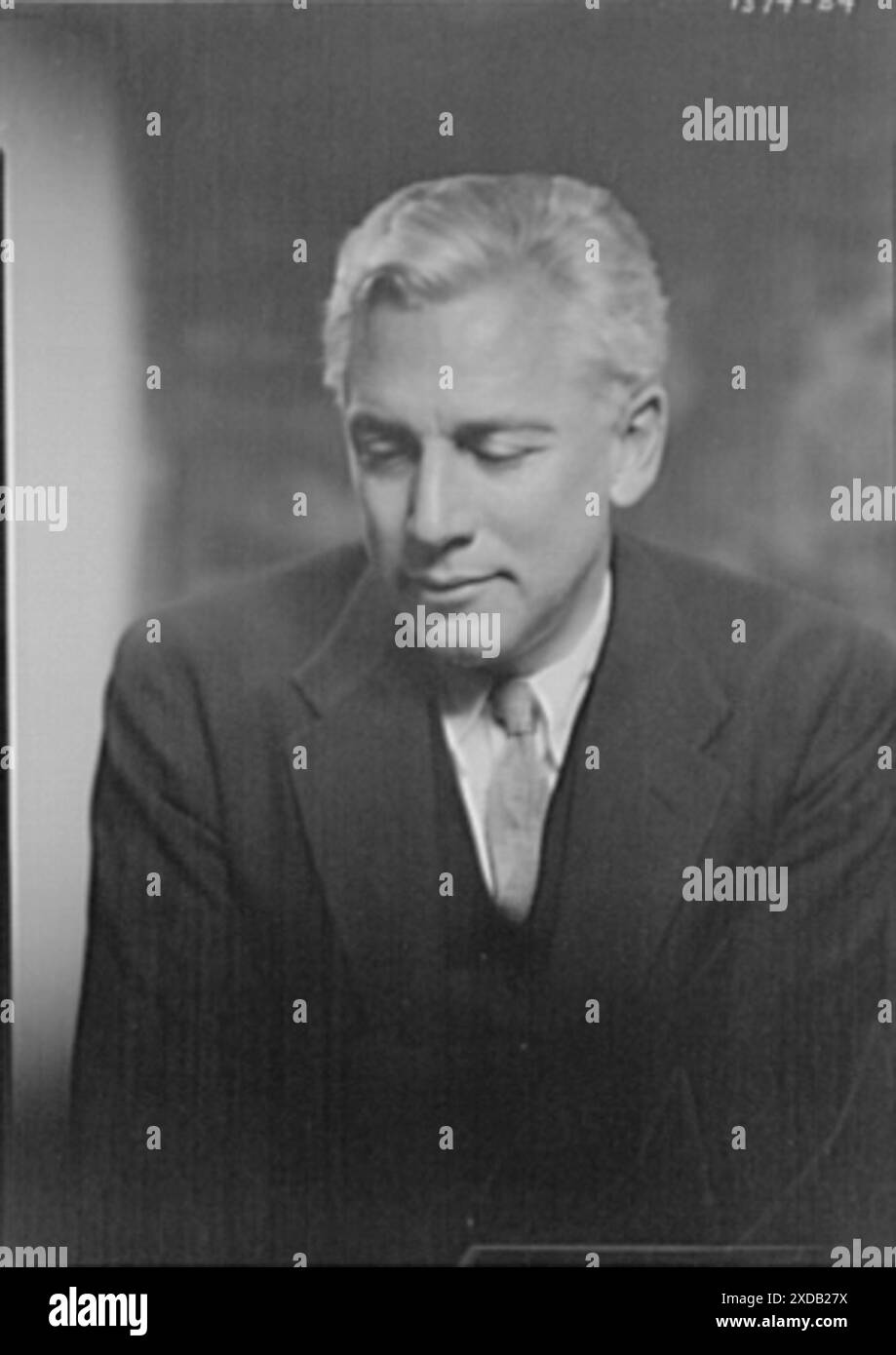 Eastman, Max, Mr., portrait photograph. Genthe photograph collection ...