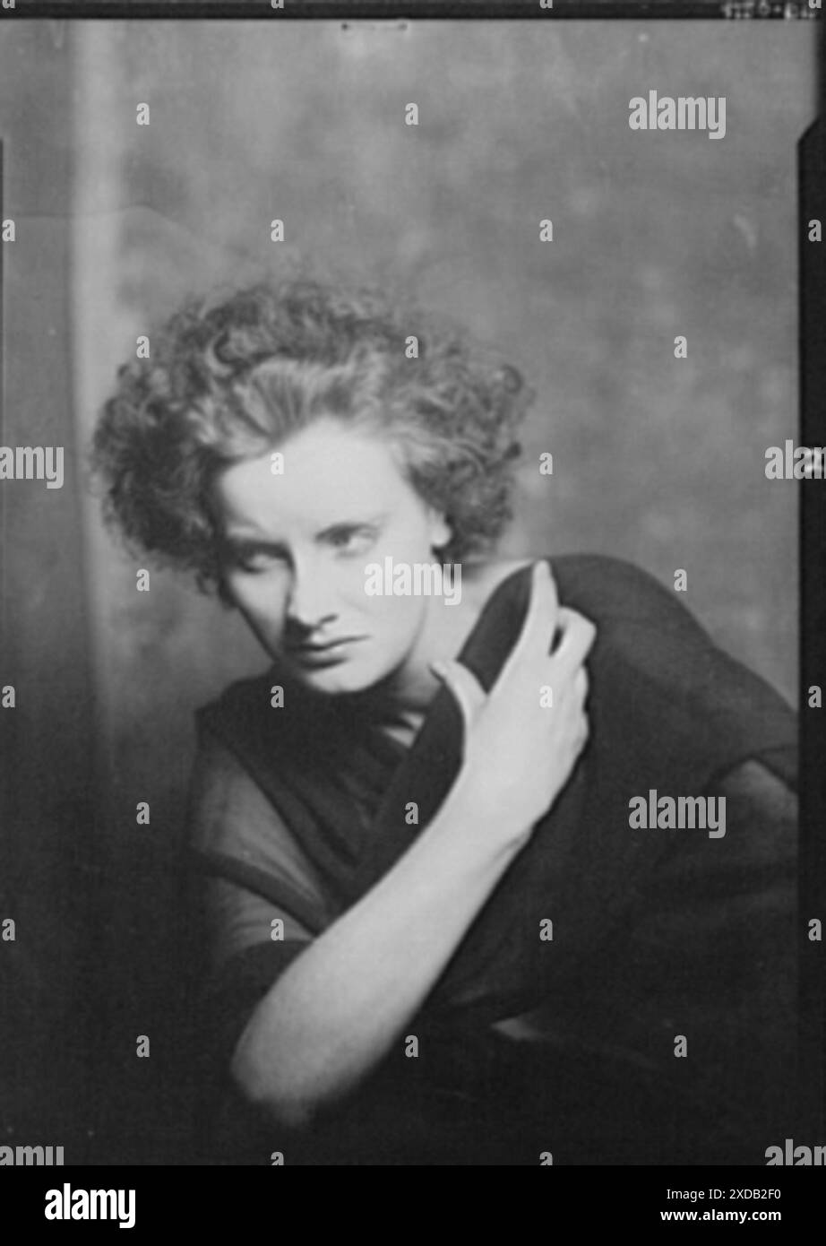 Garbo, Greta, Miss, portrait photograph. Genthe photograph collection ...