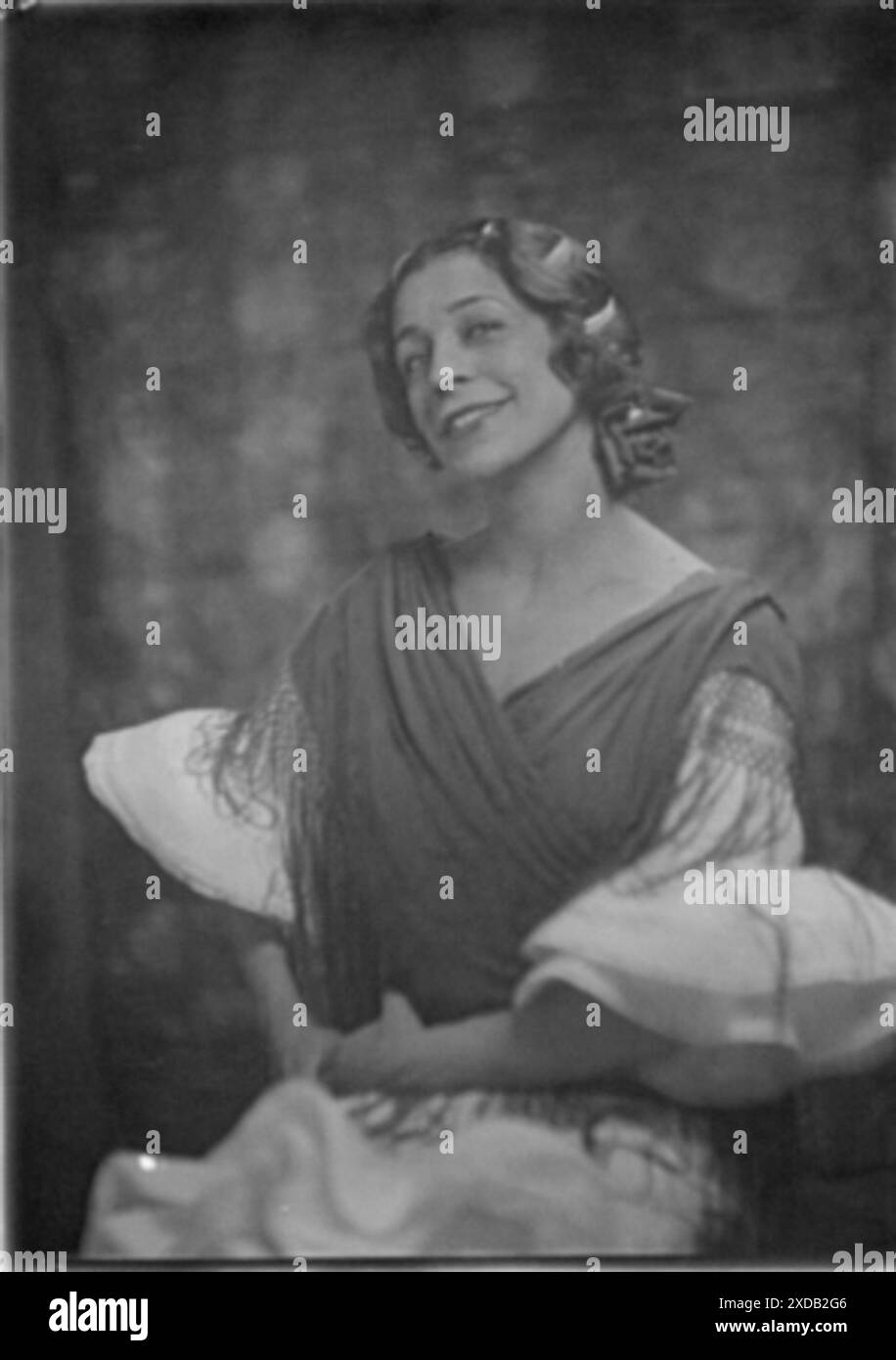 La Argentina, portrait photograph. Genthe photograph collection Stock ...