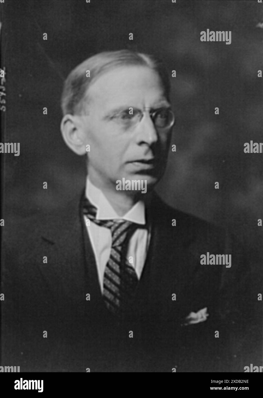 Laufer, Berthold, Dr., portrait photograph. Genthe photograph ...