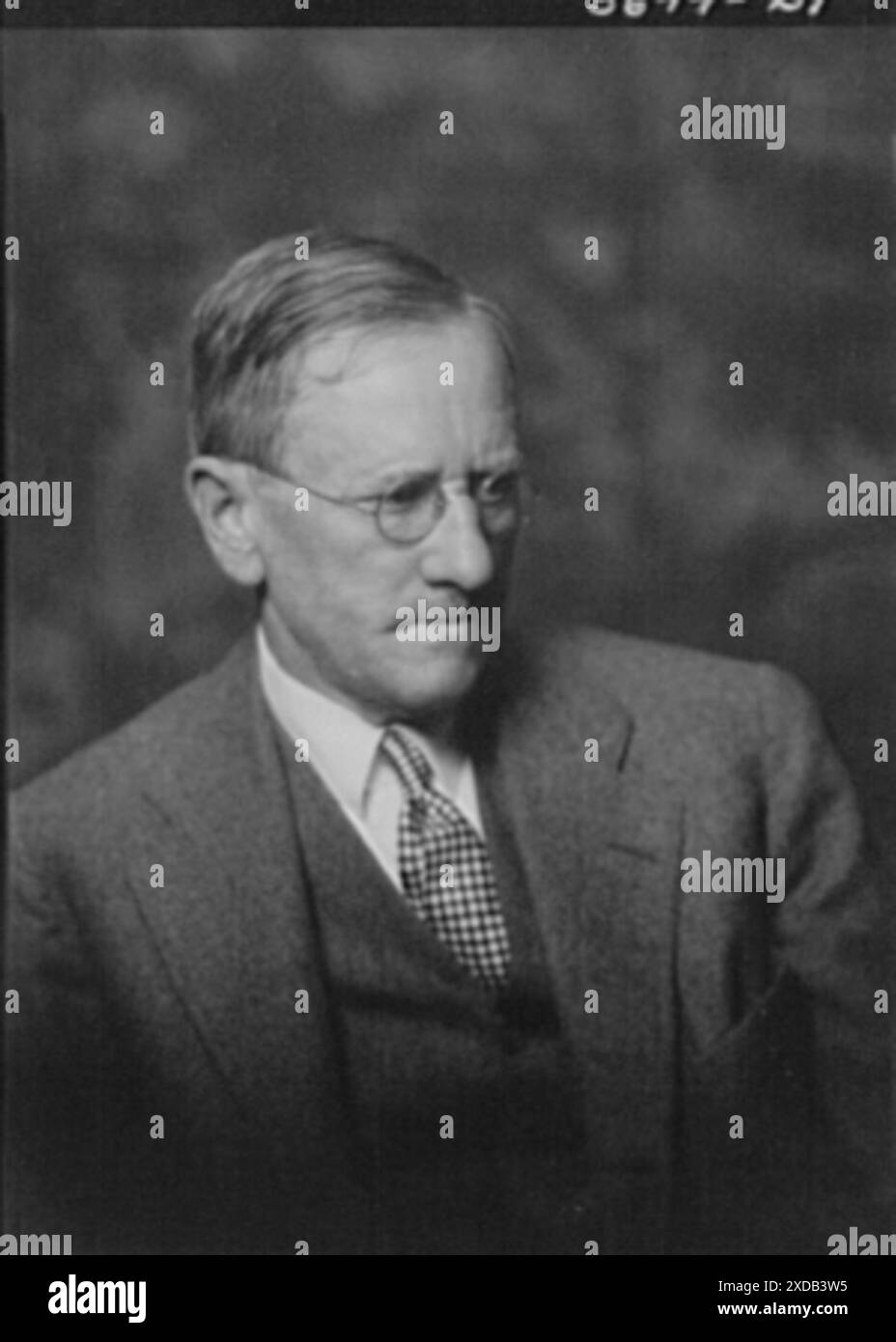 Thompson, Harry A., Mr., portrait photograph. Genthe photograph ...