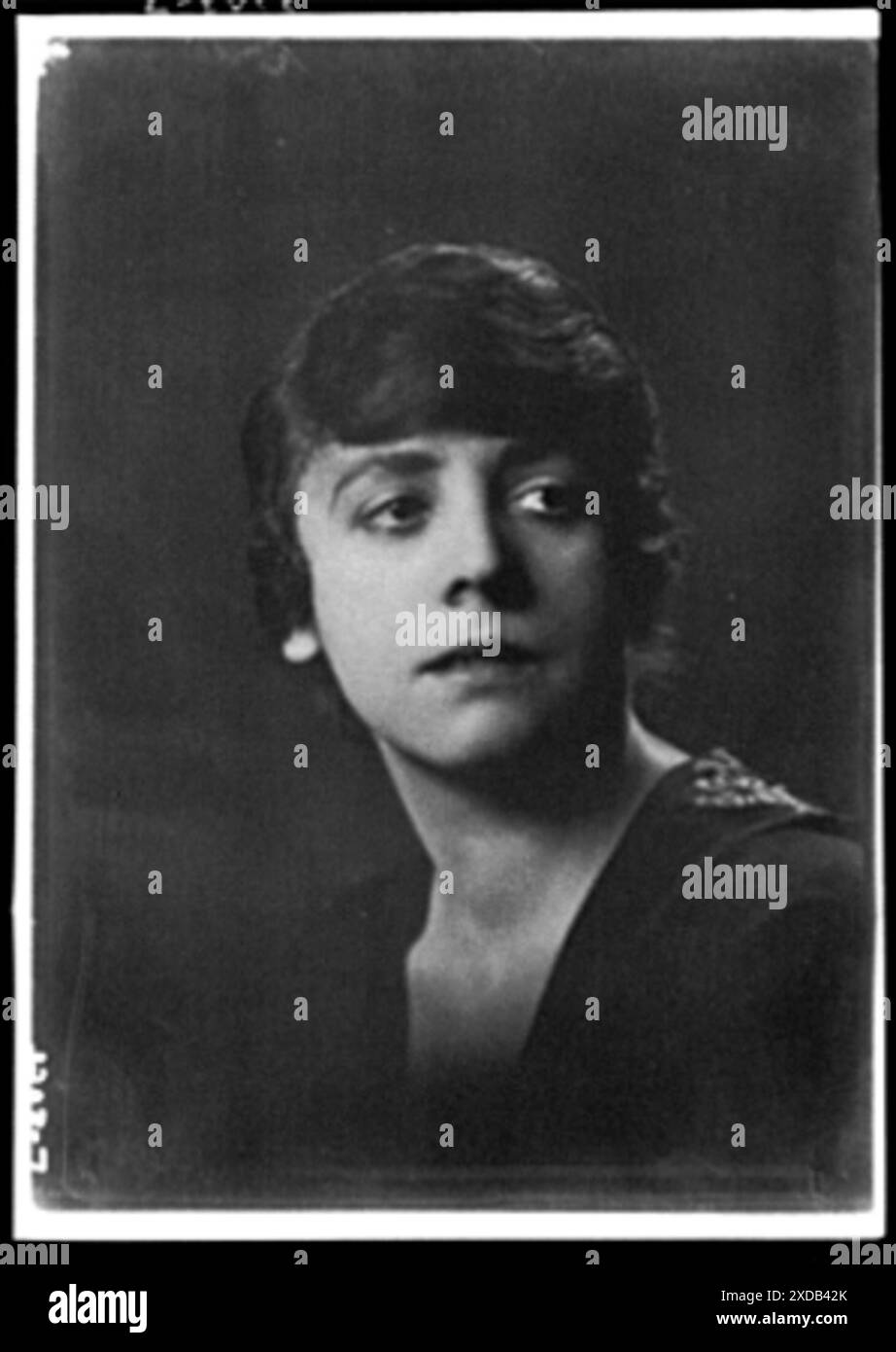 Raymond, Miss, portrait photograph. Genthe photograph collection Stock ...