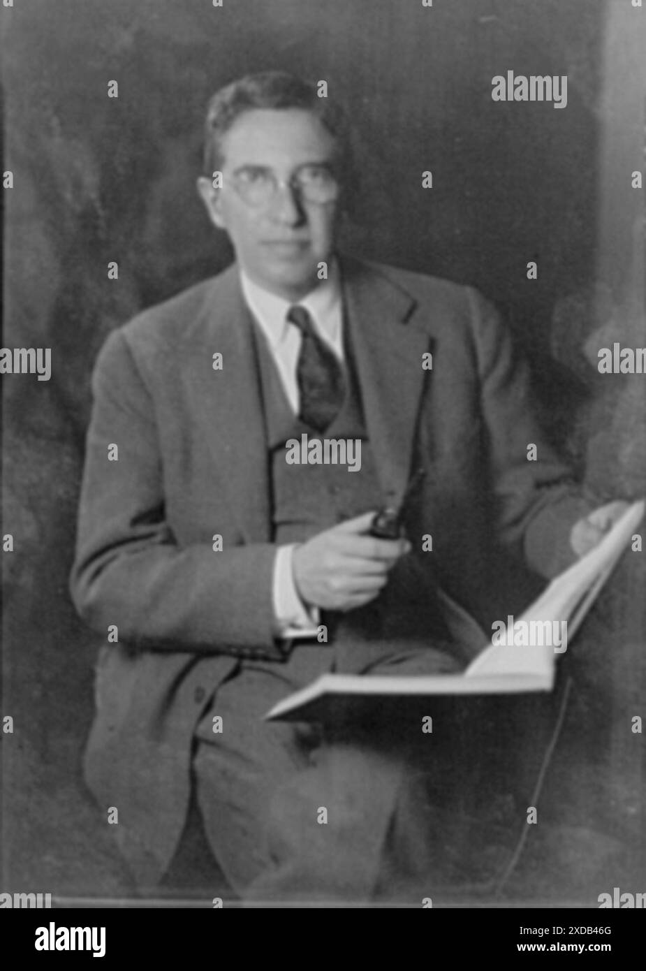 Mr ketchum hi-res stock photography and images - Alamy