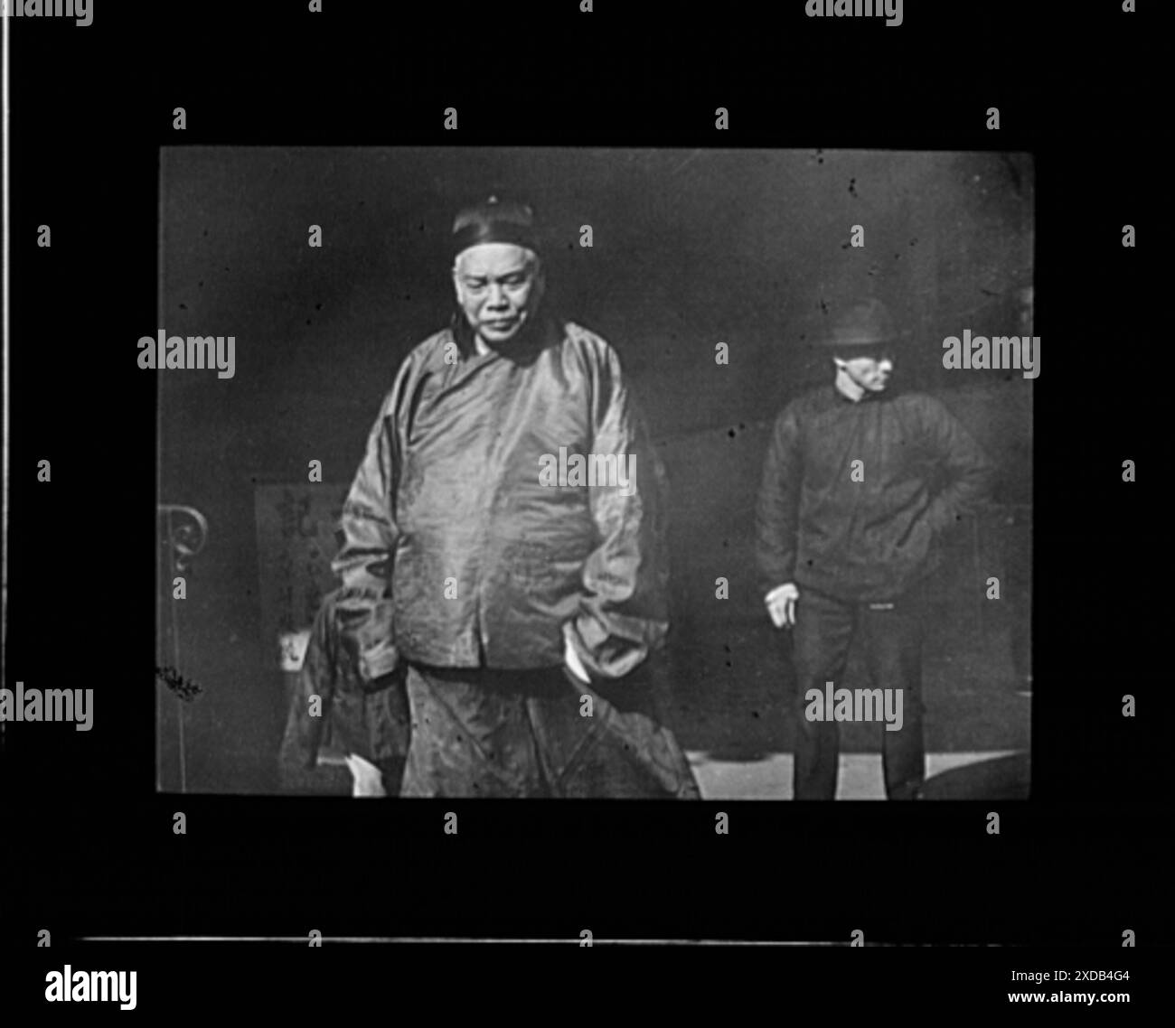 Merchant and bodyguard, Chinatown, San Francisco. Genthe photograph ...
