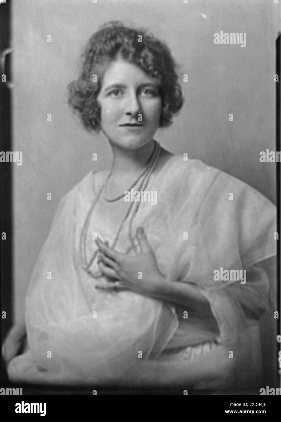 Perkins, D., Miss, portrait photograph. Genthe photograph collection ...