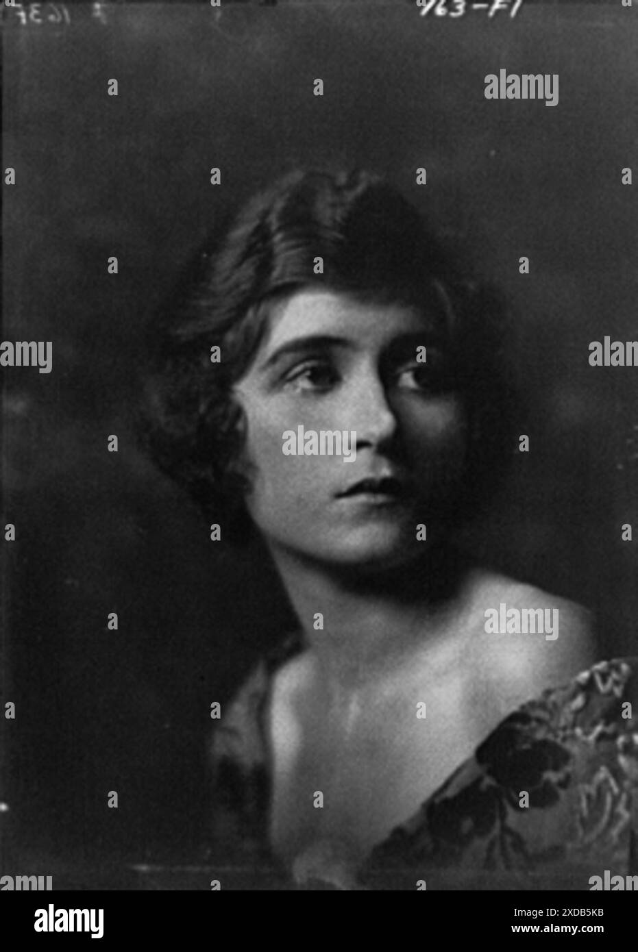 Green, Helen, portrait photograph. Genthe photograph collection Stock ...