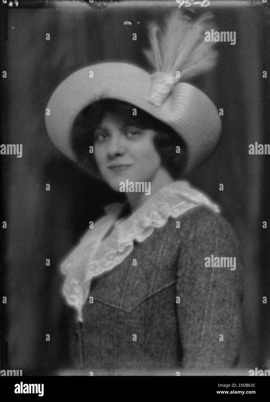 Chatterton, Ruth, Miss, portrait photograph. Genthe photograph ...