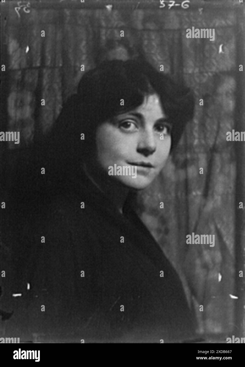 Kane, Gale, Miss, portrait photograph. Genthe photograph collection ...