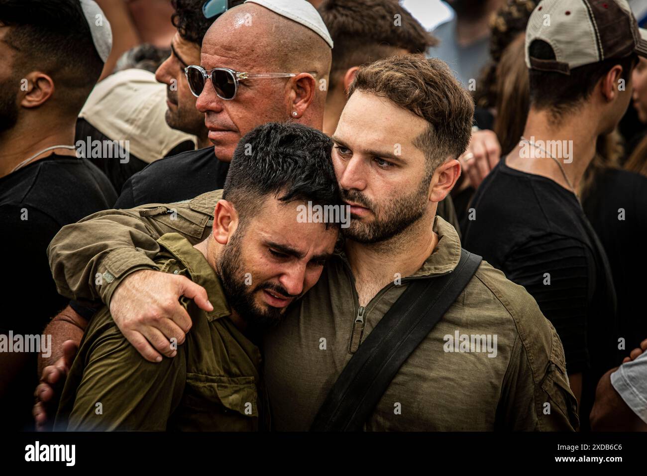 Oren smadga hi-res stock photography and images - Alamy