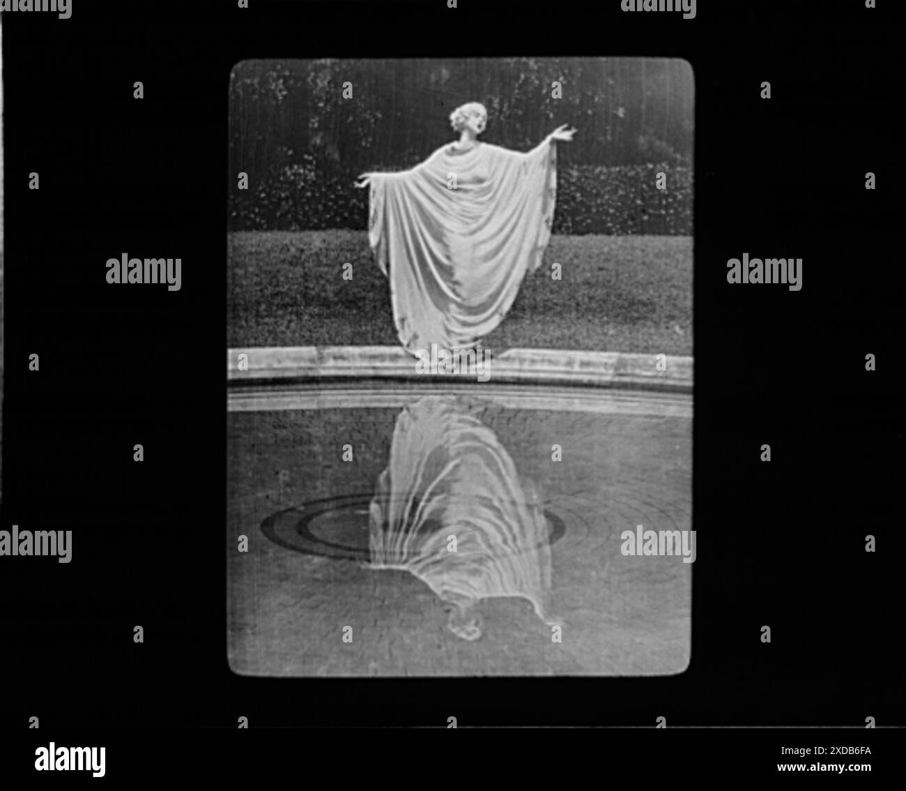 Ruth St. Denis dancing. Genthe photograph collection Stock Photo - Alamy