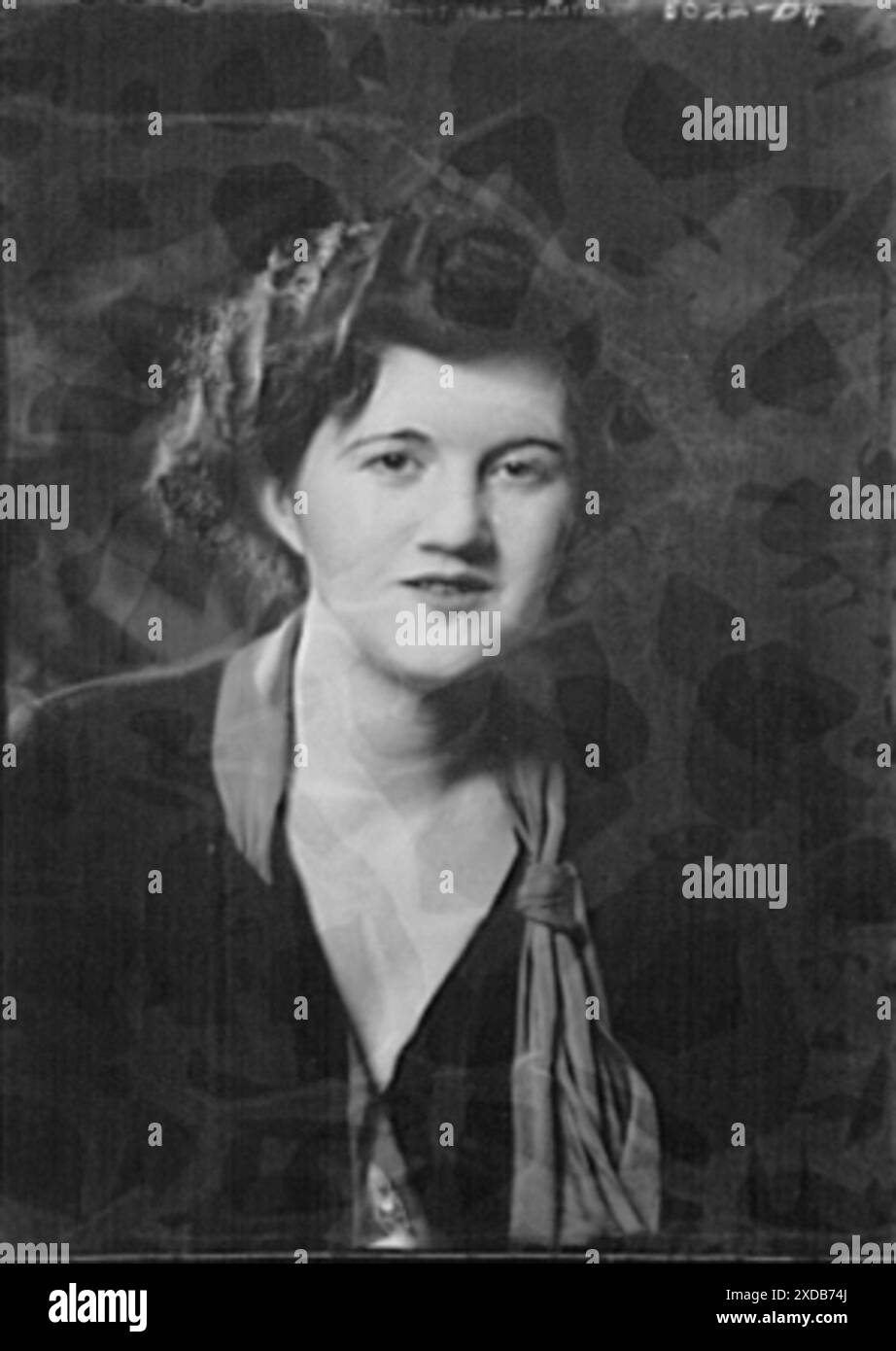 McGraw, Peggie, Miss, portrait photograph. Genthe photograph collection ...