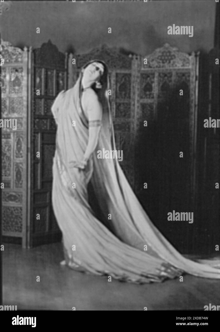 St. Denis, Ruth. Genthe photograph collection Stock Photo - Alamy