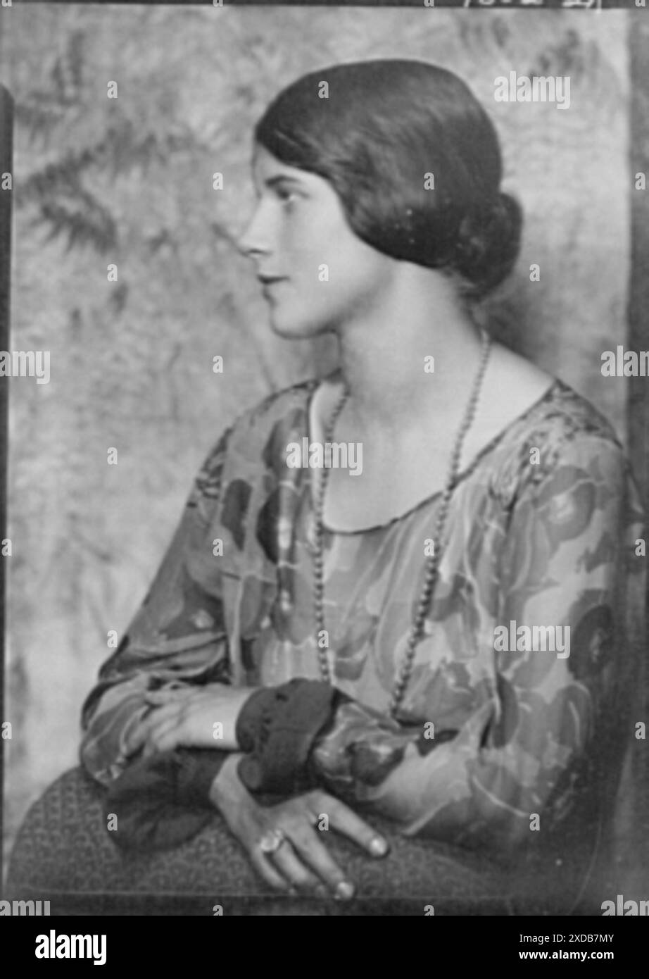 Elizabeth Duncan dancer, portrait photograph. Genthe photograph ...