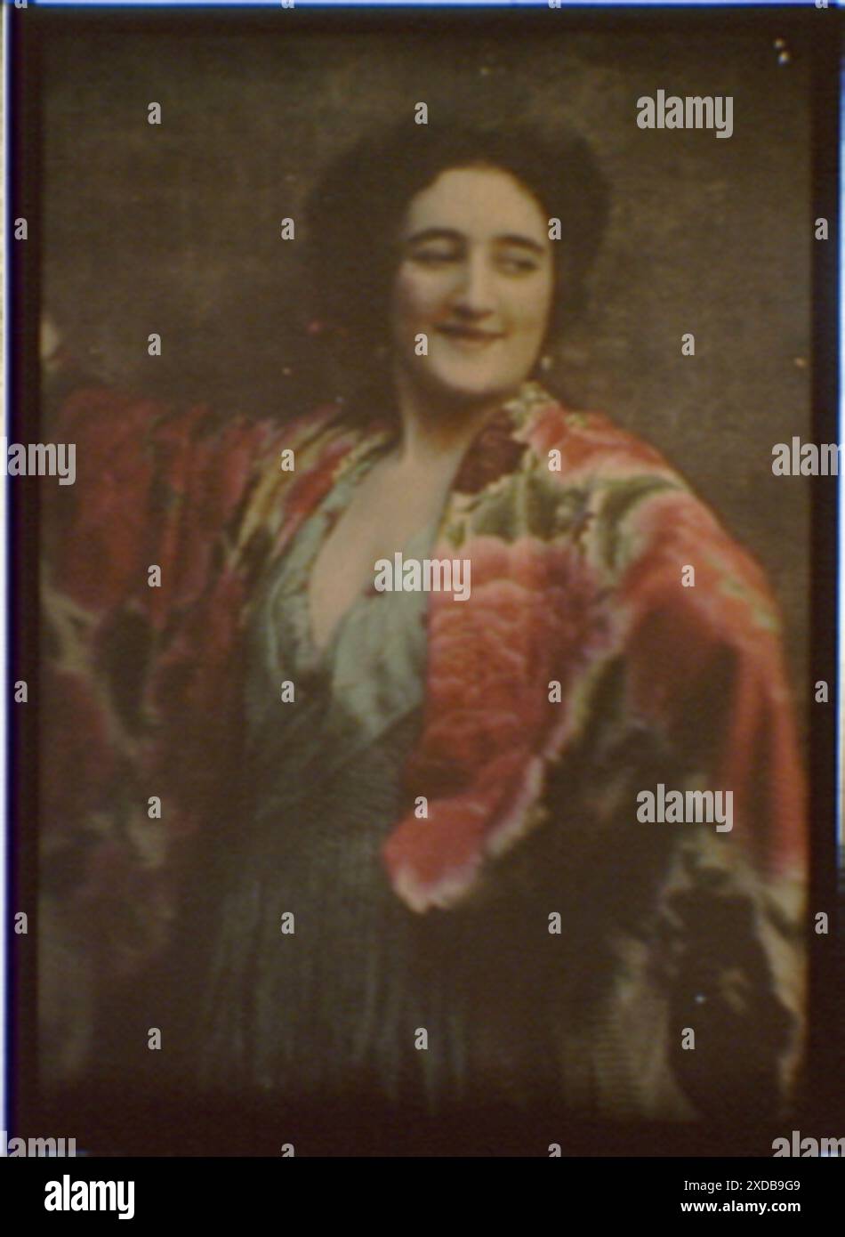 Mignon (Isabel Rodriguez). Genthe photograph collection Stock Photo - Alamy