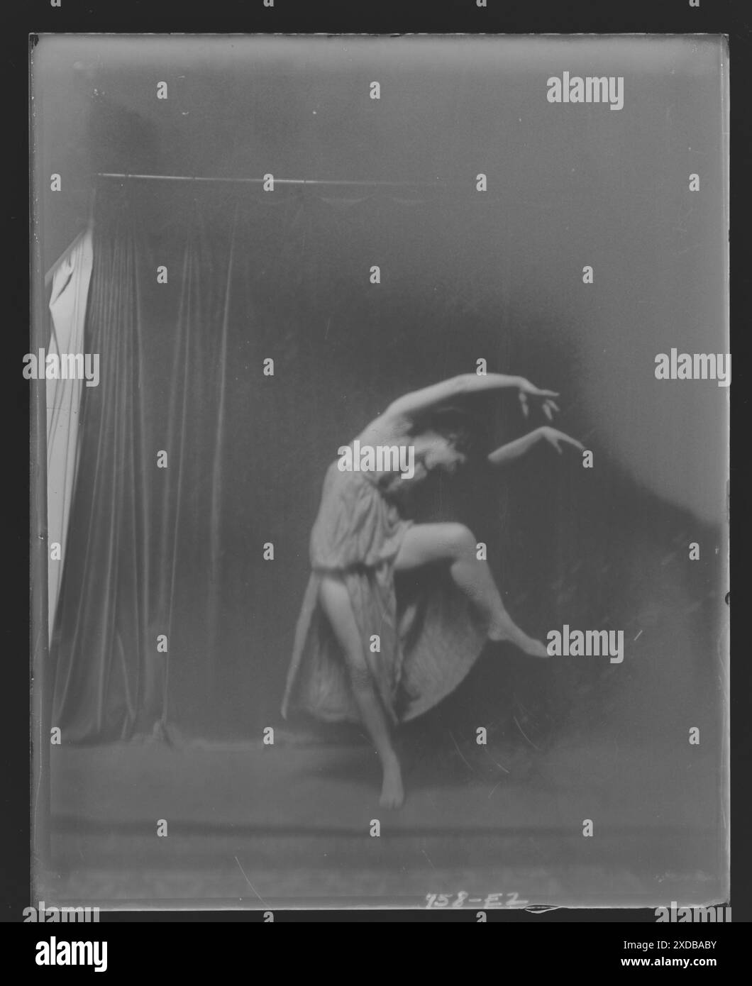 Isadora duncan hi-res stock photography and images - Alamy