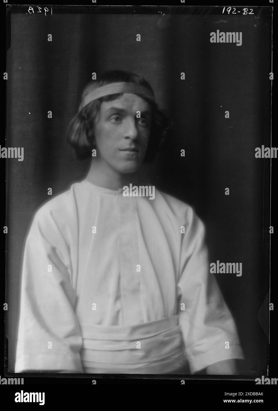 Rowe, Arthur, in costume. Genthe photograph collection Stock Photo - Alamy