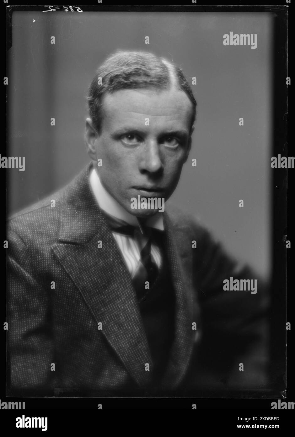 Lewis, Sinclair, portrait photograph. Genthe photograph collection Stock Photo - Alamy
