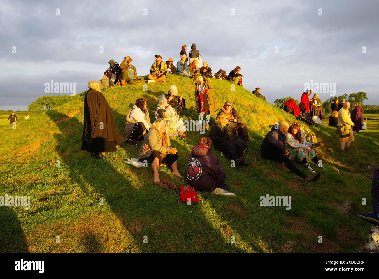 Summer Solstice, Bryn Celli Ddu, Llanddaniel Fab,Anglesey, North Wales ...