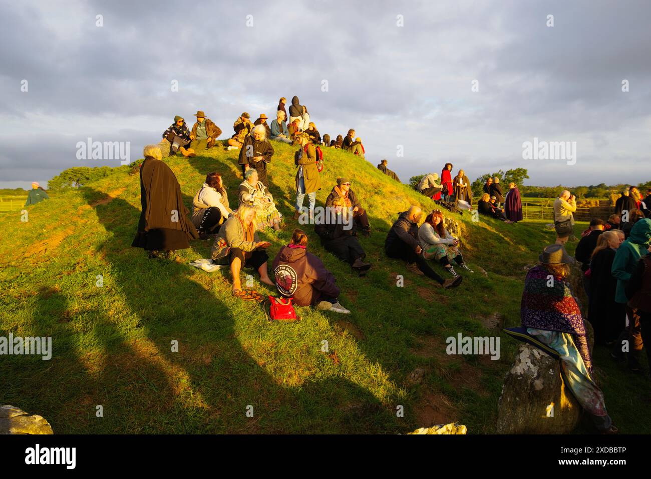 Summer Solstice, Bryn Celli Ddu, Llanddaniel Fab,Anglesey, North Wales ...