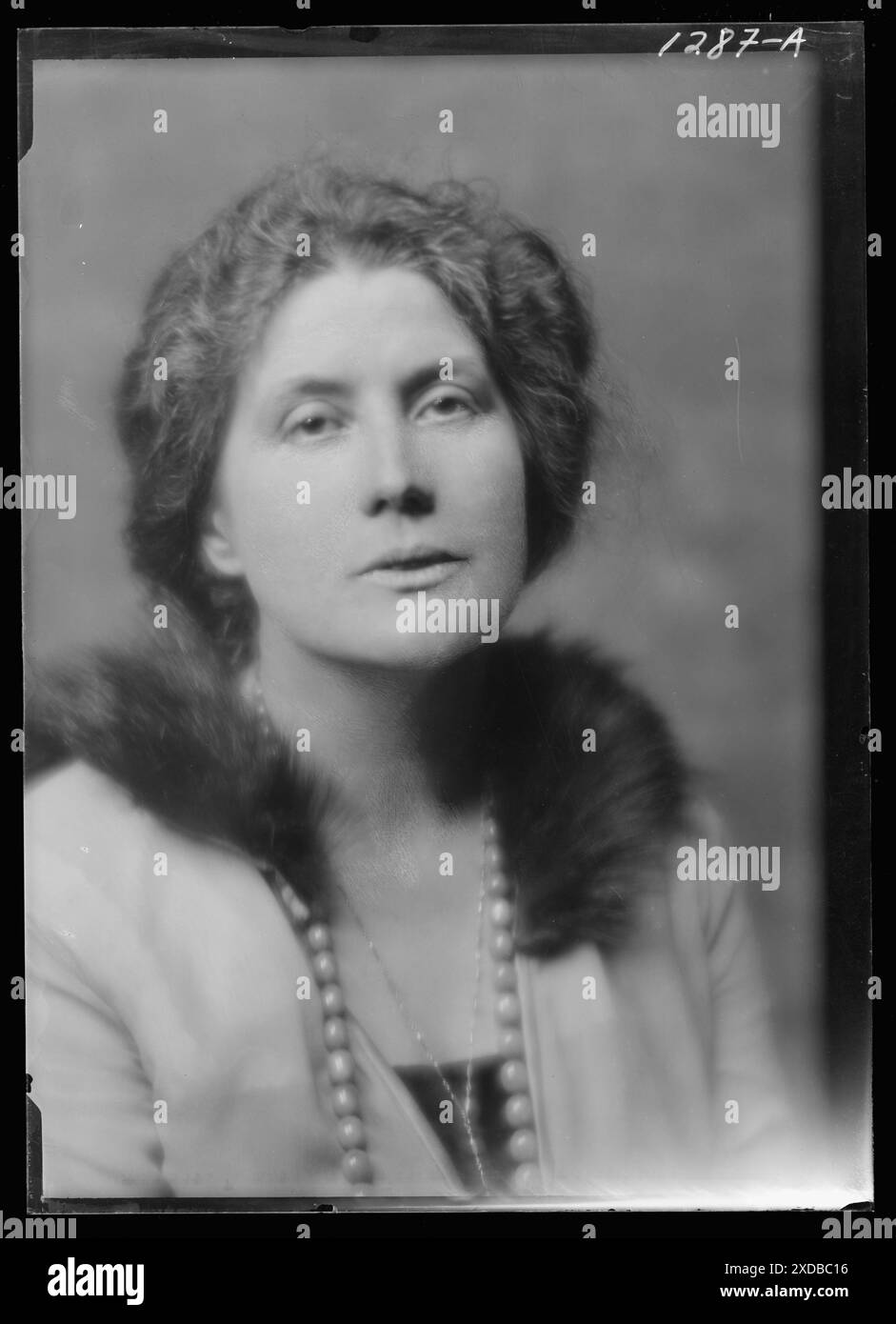 Coates, Dorothy, Miss, portrait photograph. Genthe photograph ...