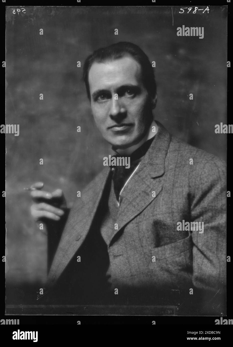 Ross, Gordon, Mr., portrait photograph. Genthe photograph collection ...